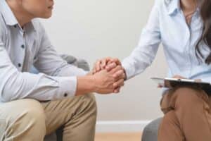 Electroconvulsive Therapy vs. TMS: Key Differences | Treatment